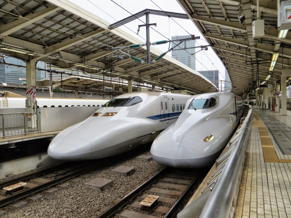High-speed rail (bullet train / shinkansen), JAPAN – JANKA ONUFRÁKOVÁ